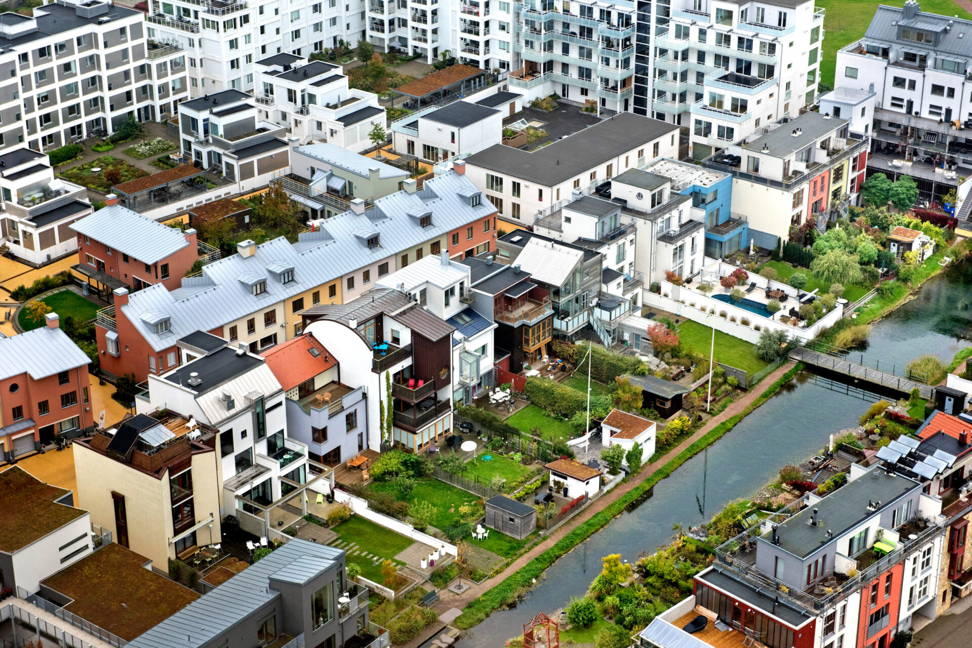 Renewal of City Districts - Smart City Sweden